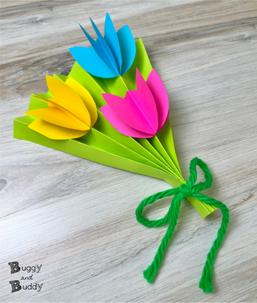 Paper Tulip Flower Bouquet Craft with Free Template - Buggy and Buddy